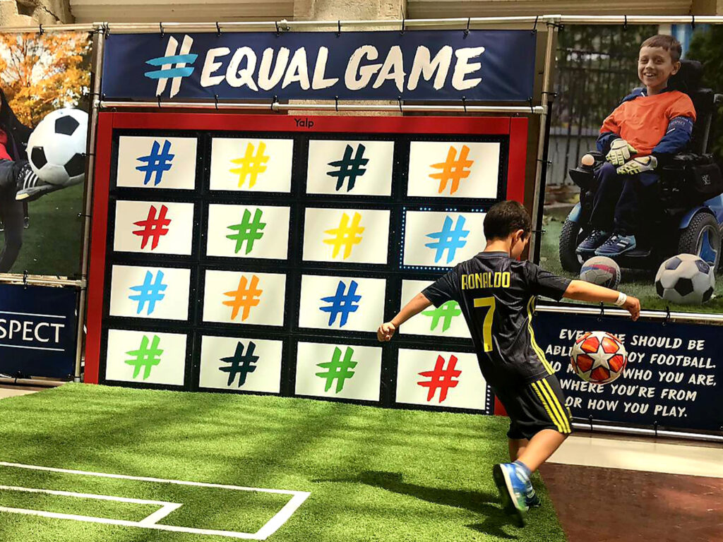 SUTU FOOTBALLWALL - Die elektronische Torwand