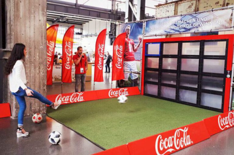 SUTU FOOTBALLWALL - Die elektronische Torwand